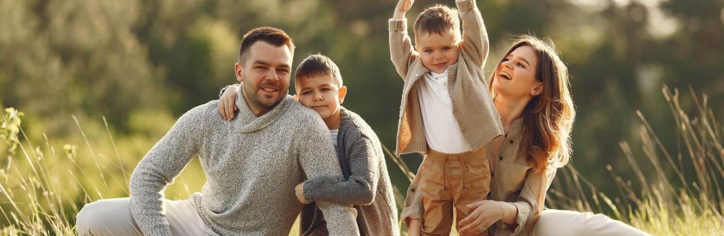 135 Family Debate Topics: Ideas on Family Relationships